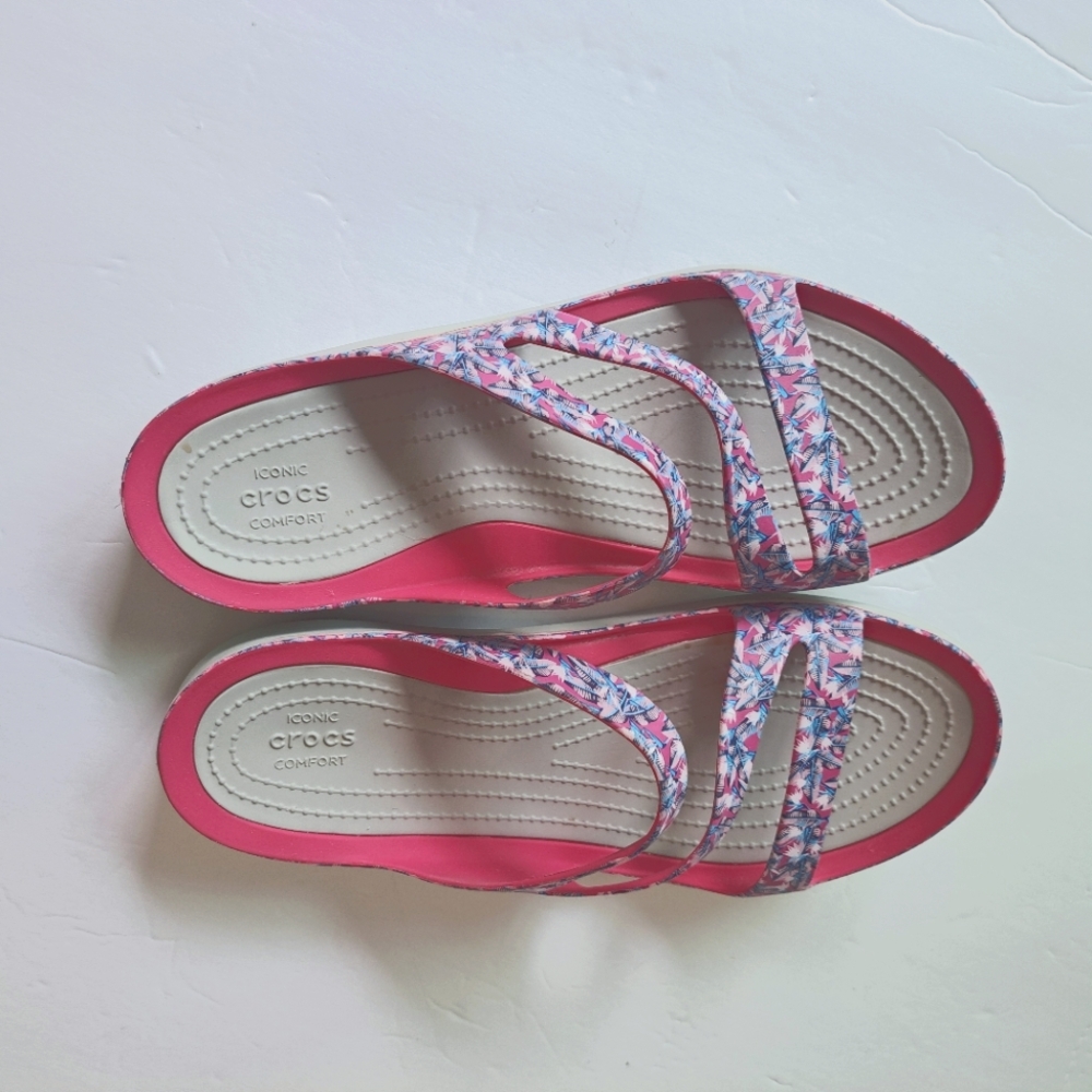 Crocs Pink Floral Iconic Comfort Sandals - Gem